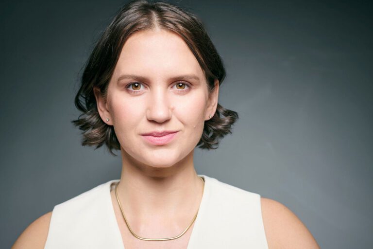 Find a Solution For - Laura Aiken