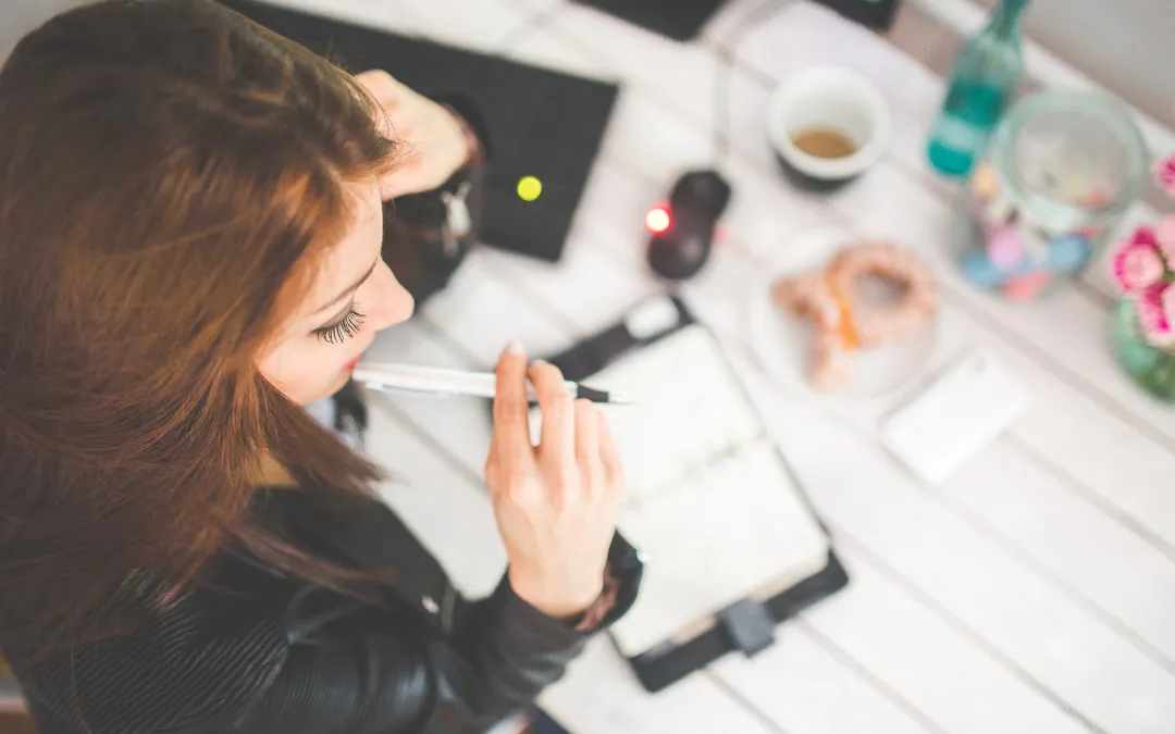 How to become a master of your reactions - Laura Aiken